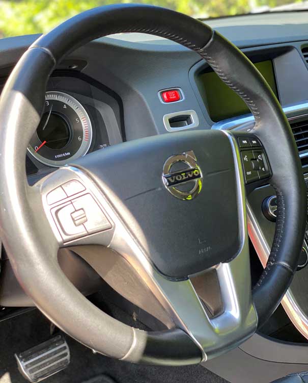 Replacement Steering Wheel Labels for Defective Volvo Emblems